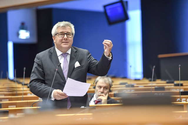 EU audit: 20th anniversary must act as a wakeup call for the commission ...